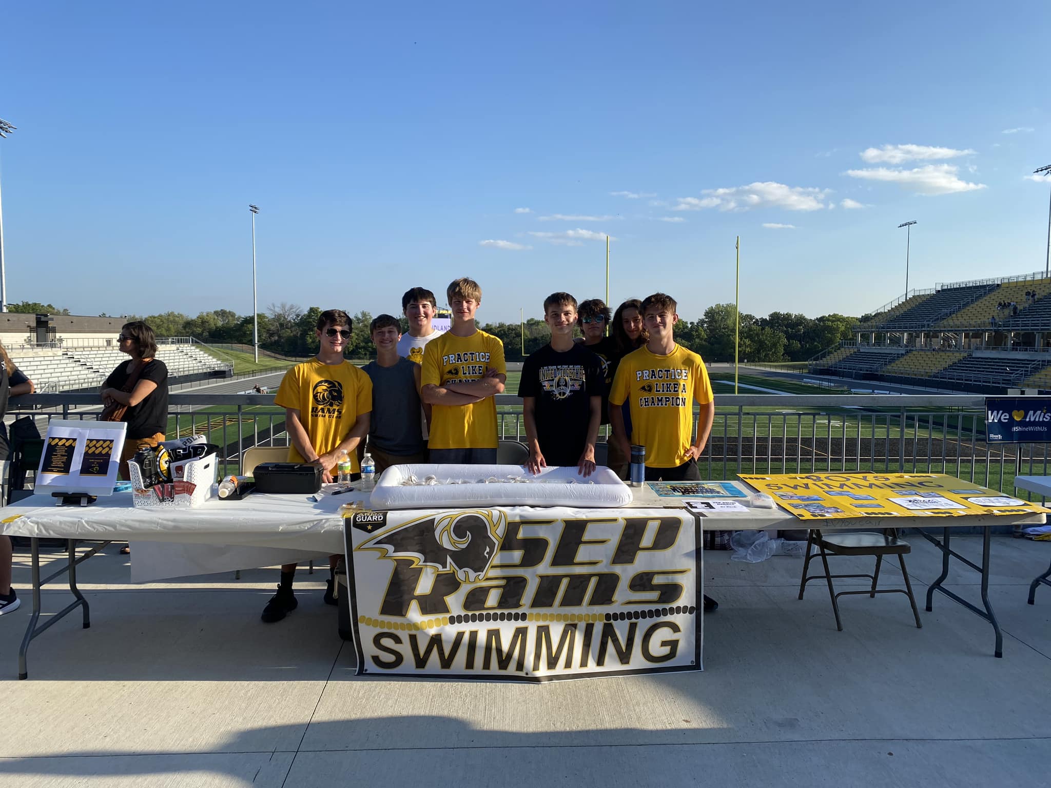 Black and Gold Night – Southeast Polk Rams